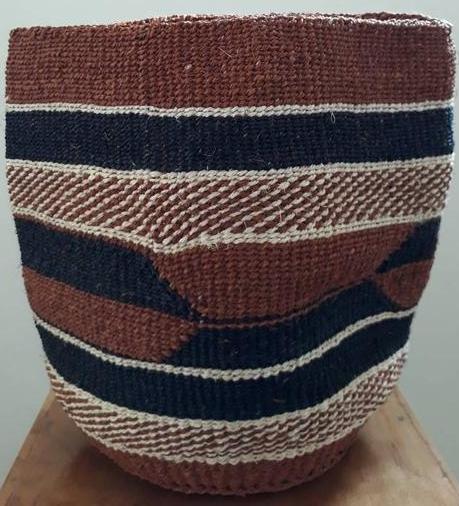 Suppliers of designer sisal jute carrier shopping bags for world markets